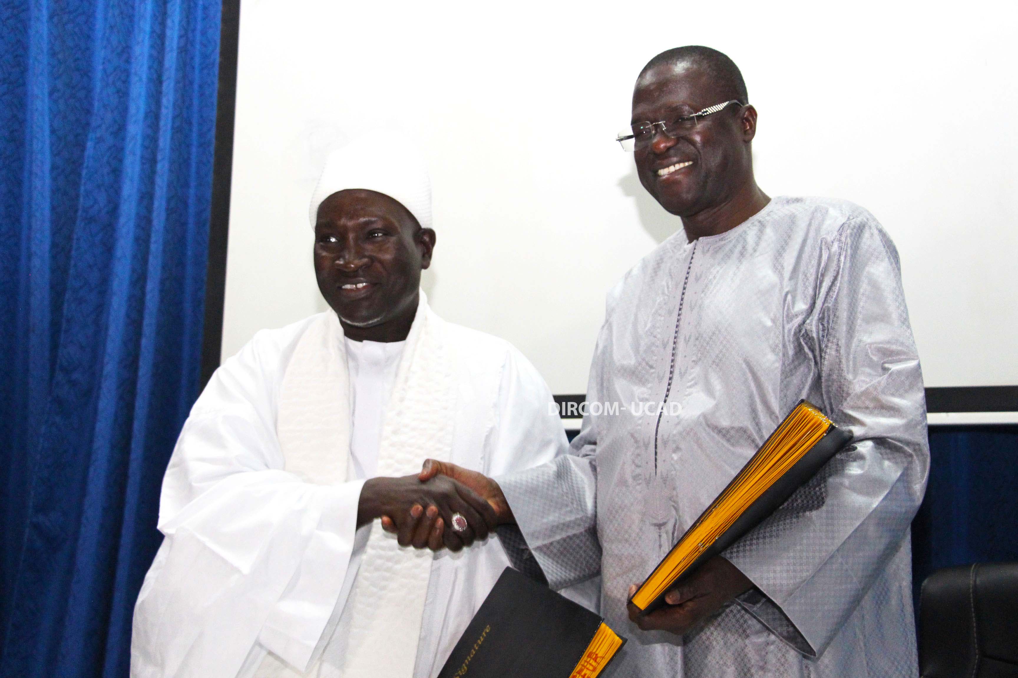 Accord de partenariat entre l’UCAD et le Complexe Cheikh Ahmadoul Khadim | Université Cheikh ...